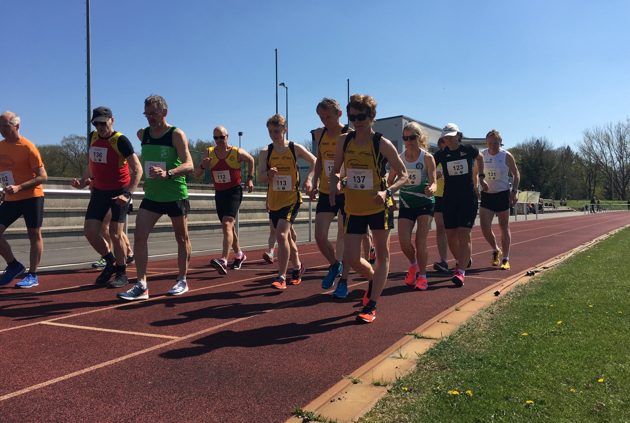 Sportler aus der ganzen Republik beim 2. Geher-Cup & Langhürdentag ...